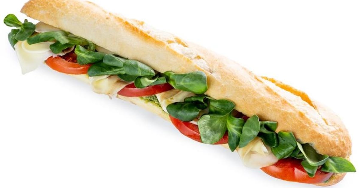 Pappudia Baguette mit Mozzarella, Tomaten und Basilikumpesto